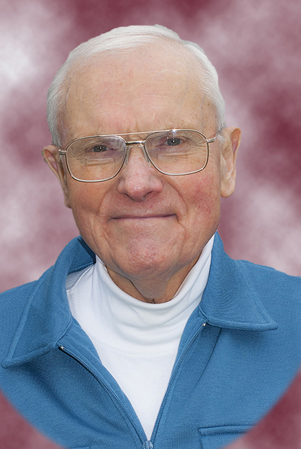 George C. Neumann, 88, Specialized In Militaria