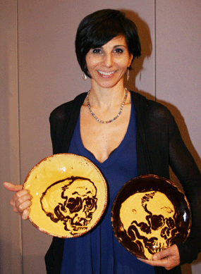 Ceramic Fair Compact Quarters Amp Up The Energy - Antiques And The Arts ...