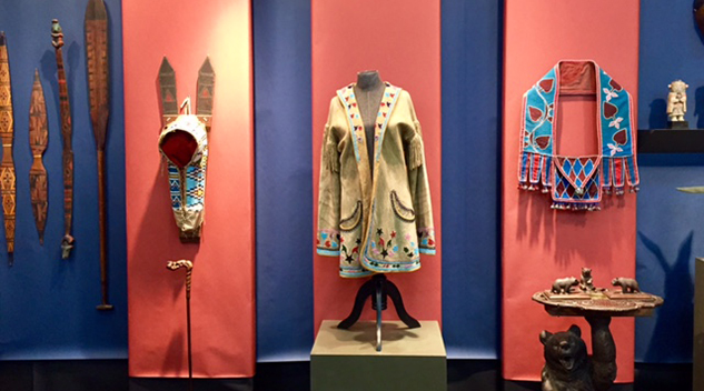 Collectors Rally For Antique American Indian Art