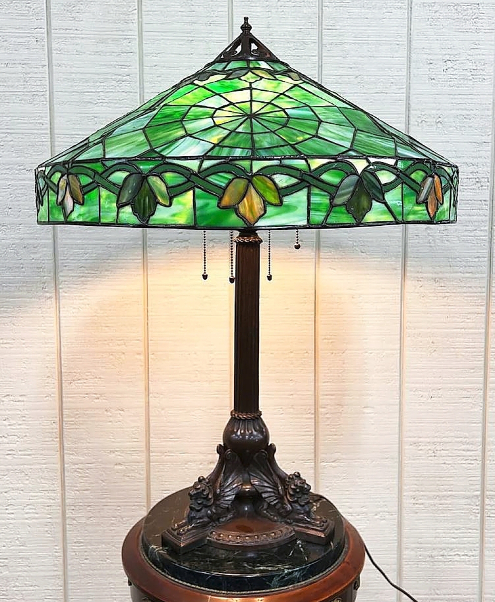 Across The Block - Antiques And The Arts Weekly