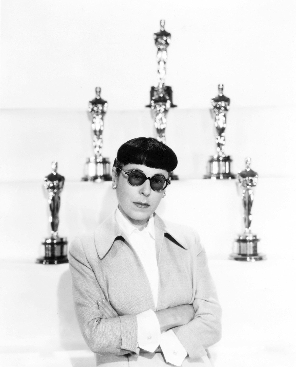 The Fashions, Films & Fame Of Hollywood Costume Designer Edith Head ...