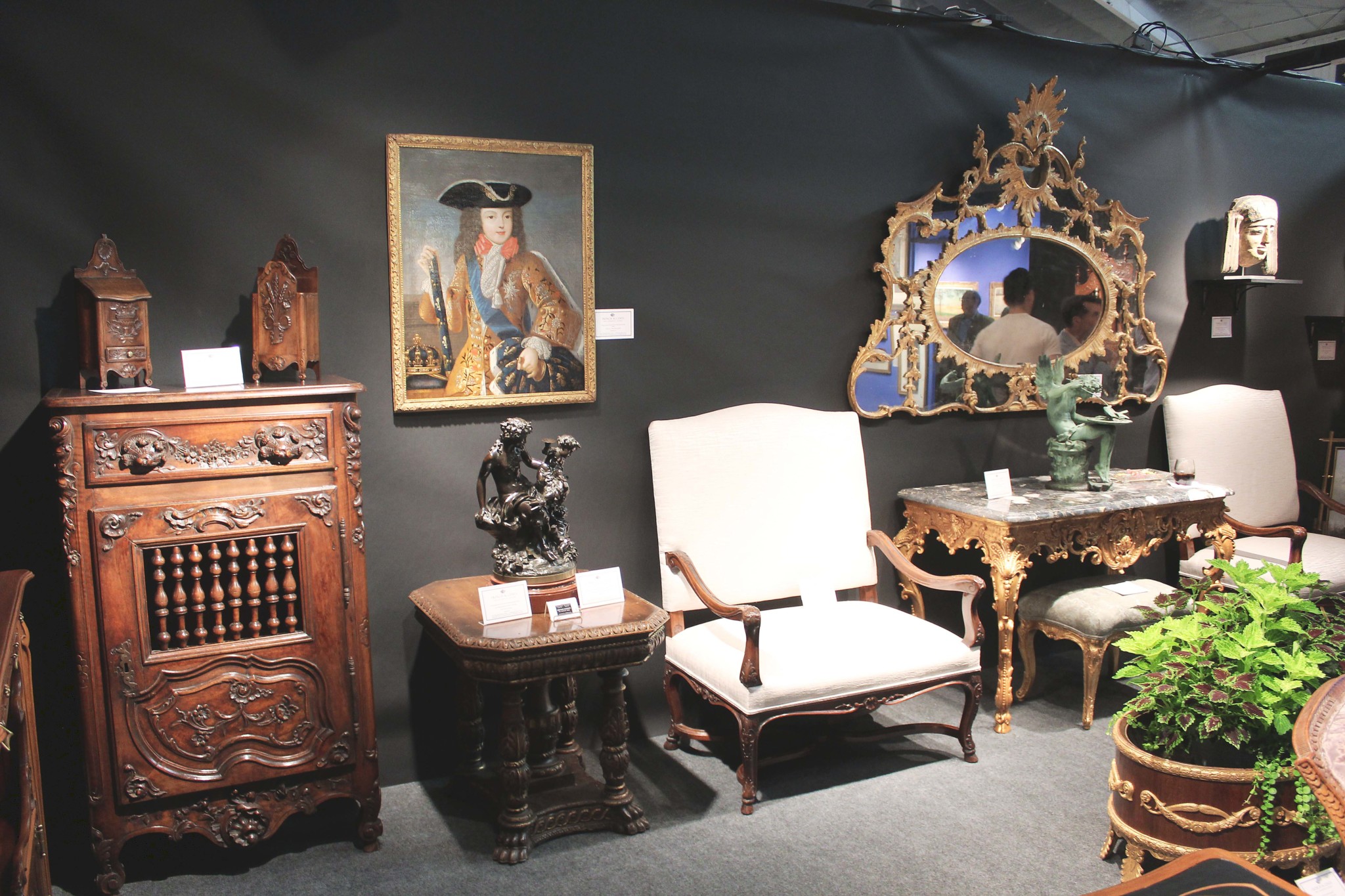 The Newport Show Draws Crowds For Elegance & Exquisite Taste - Antiques ...