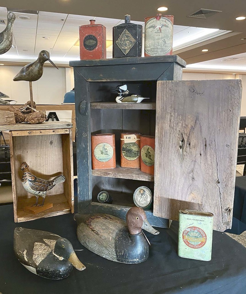 Atlantic Coast Debuts Decoy Collector Show - Antiques And The Arts Weekly