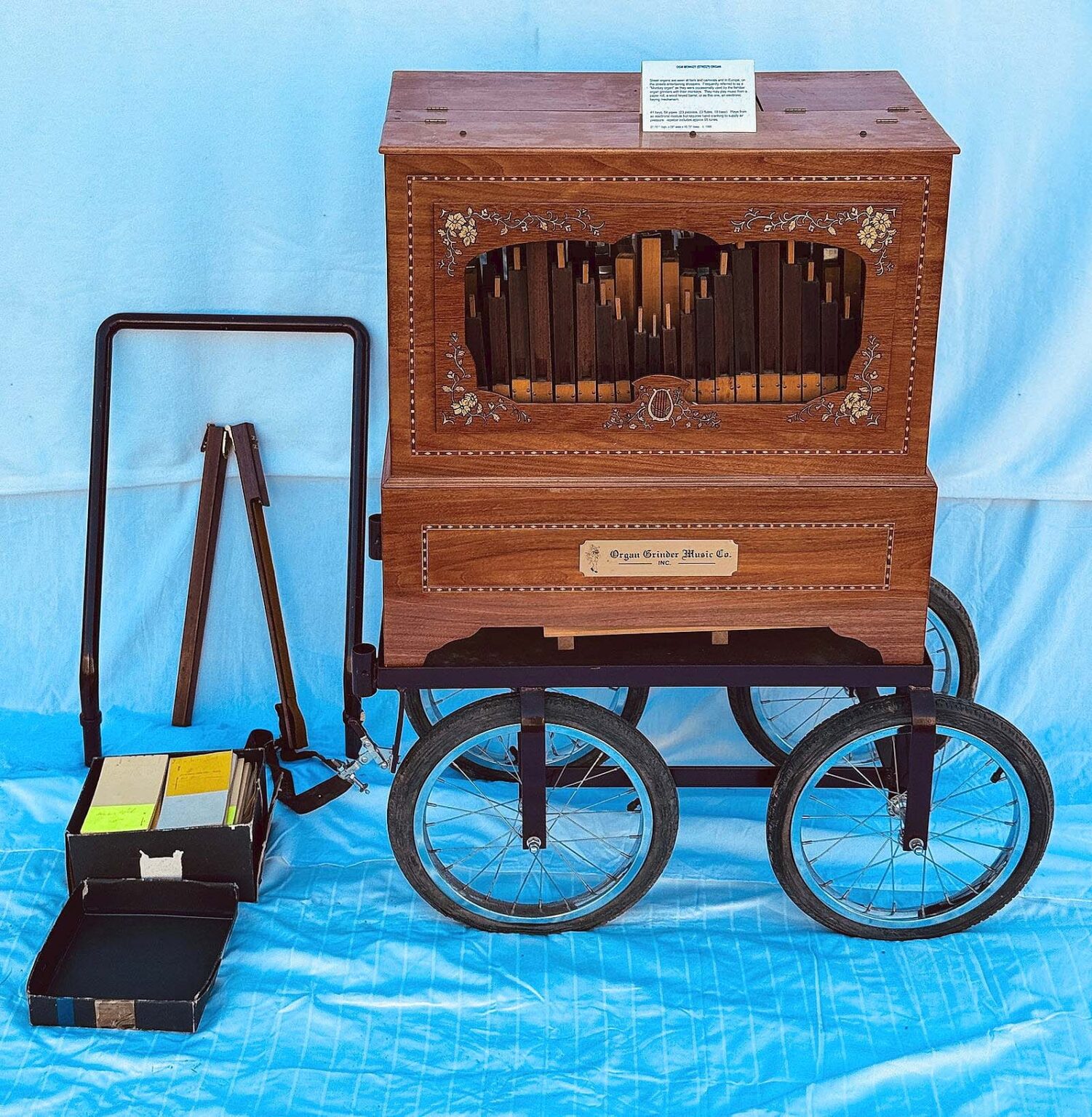 Dell Collection Continues To Heat Up At Schillaci & Shultis - Antiques ...