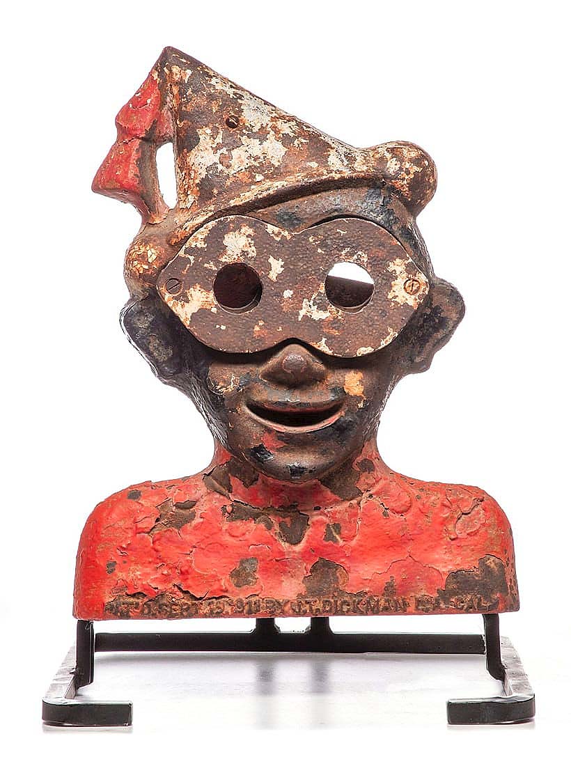Soulis Closes 2025 With White Gloves - Antiques And The Arts Weekly